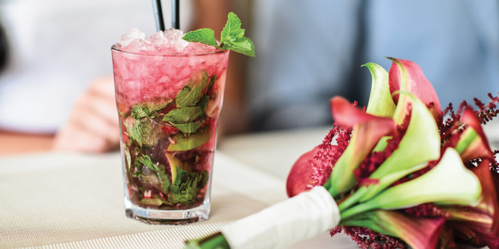 Create Your Signature Wedding Cocktail – Central Florida Lifestyle