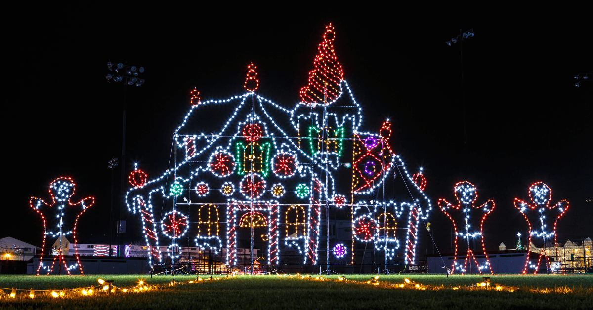 Dazzling Christmas Light Displays to Spread the Holiday Spirit ...