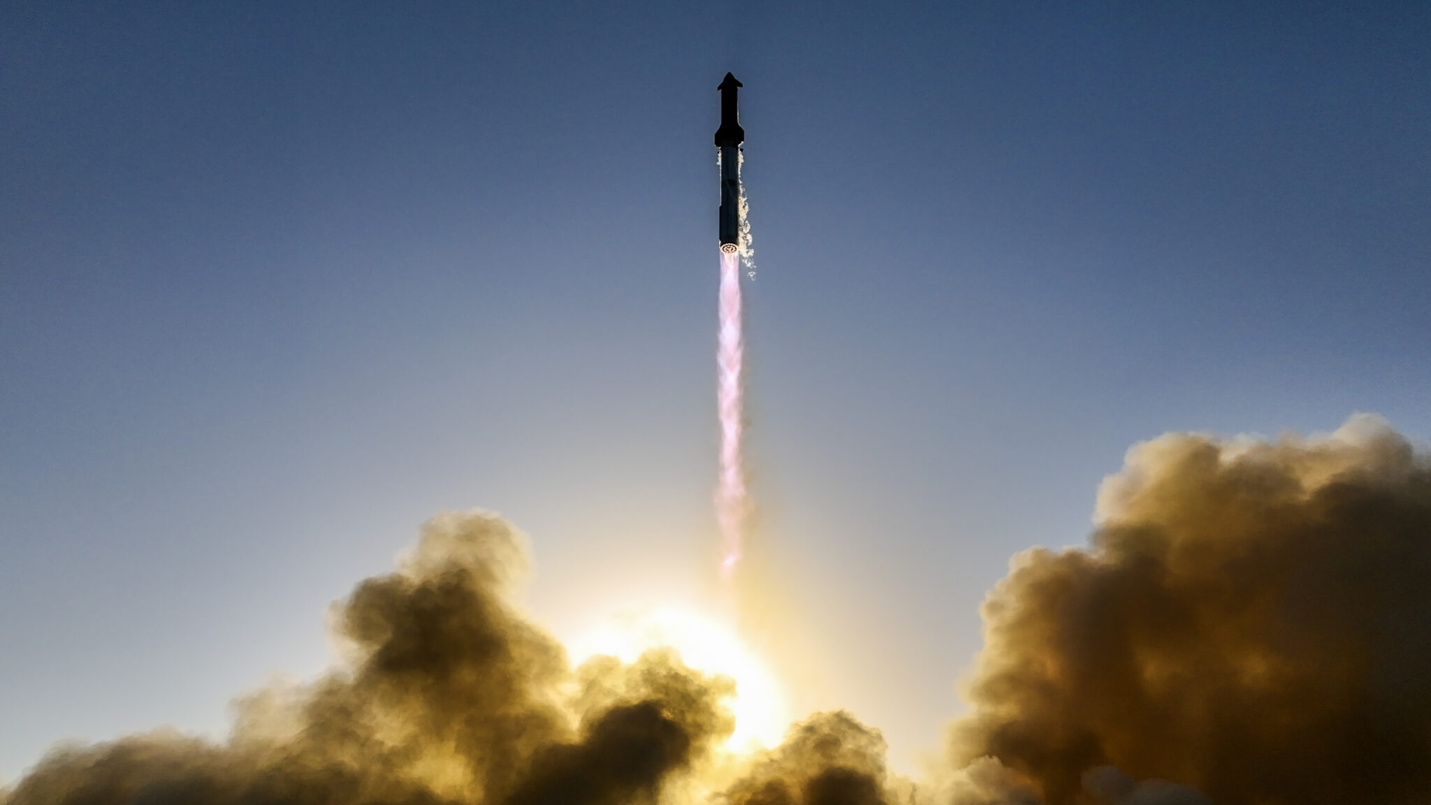 Flights Temporarily Halted at Florida Airports Following SpaceX ...