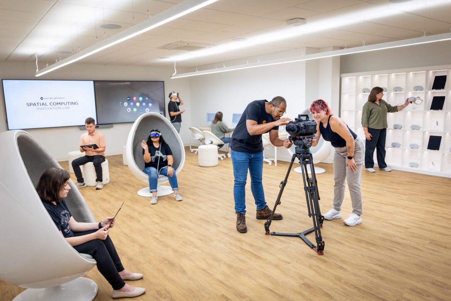 Full Sail University First in U.S. to Adopt Blackmagic URSA Cine ...